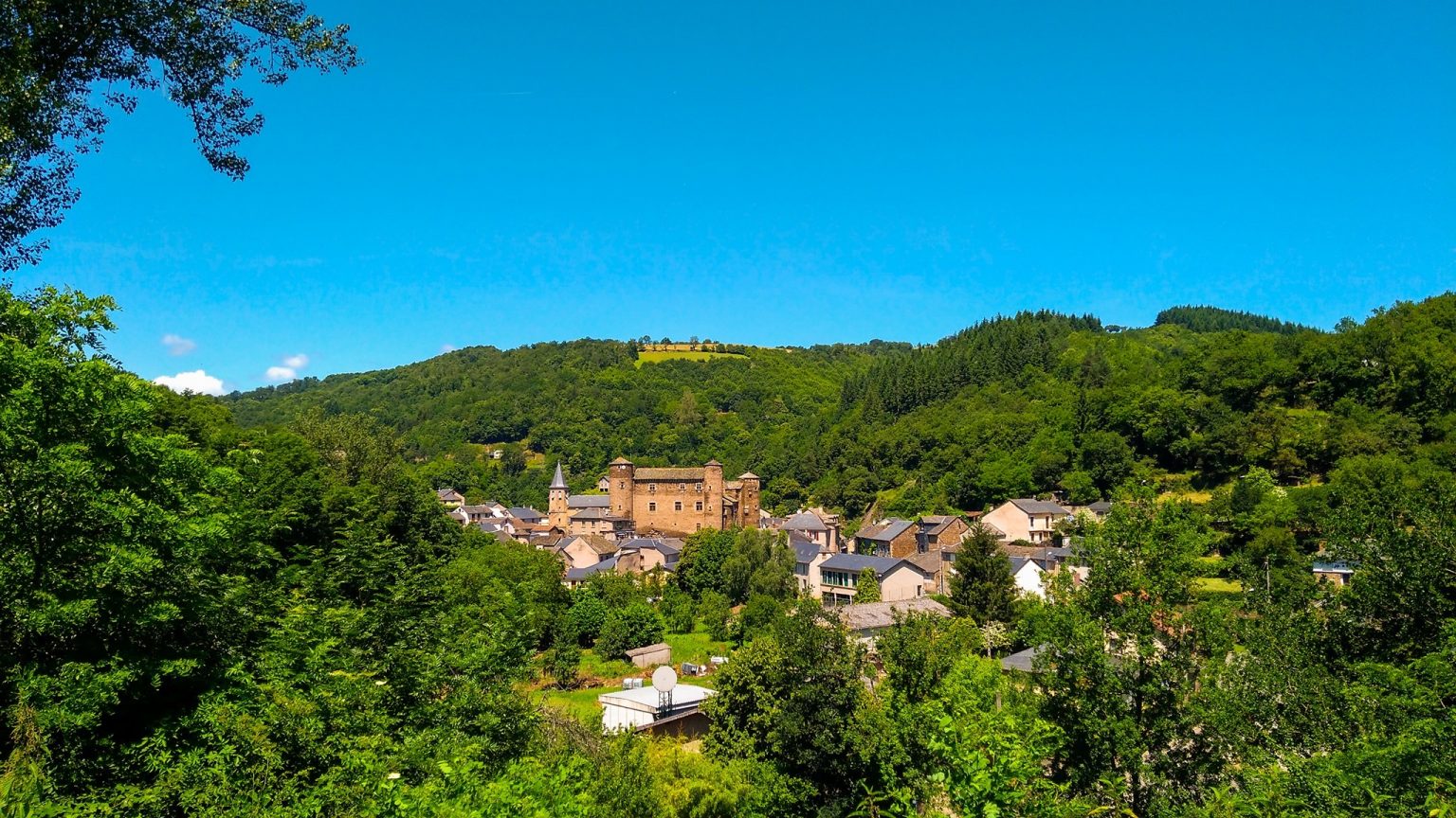 Châteaux en Aveyron : La route des Seigneurs du Rouergue - Découvrir